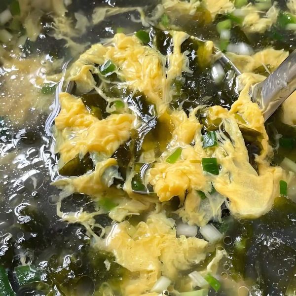 紫菜汤的家常做法_紫菜蛋花汤怎么做好喝-第1张图片-山城妙识
