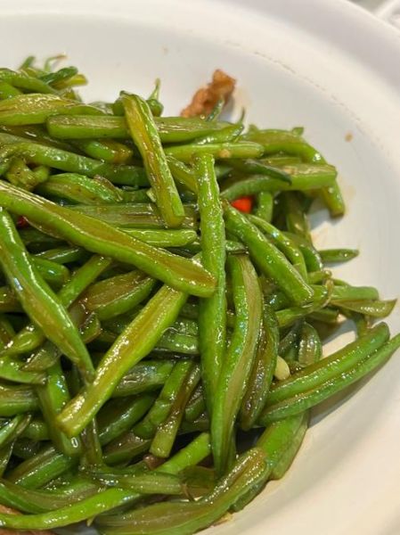 素炒长豆角怎么做好吃_长豆角要不要焯水-第1张图片-山城妙识 素炒长豆角怎么做好吃_长豆角要不要焯水-第1张图片-山城妙识