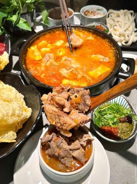 番茄牛尾汤怎么做_家常番茄牛尾汤的做法大全-第3张图片-山城妙识