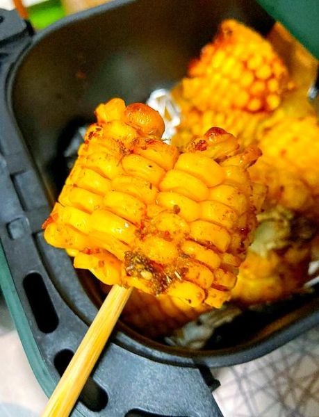 烤玉米需要先煮熟吗_烤玉米要不要先焯水-第1张图片-山城妙识
