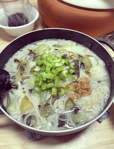 浆面条的功效与作用_适合什么人吃-第1张图片-山城妙识 浆面条的功效与作用_适合什么人吃-第1张图片-山城妙识