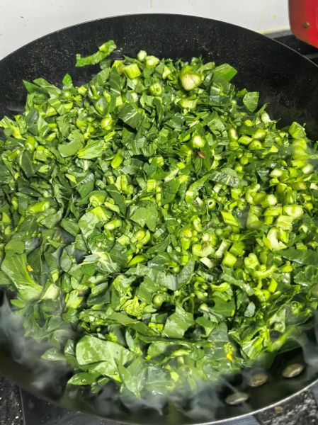 咸肉菜饭怎么做才香_咸肉菜饭的做法窍门-第3张图片-山城妙识