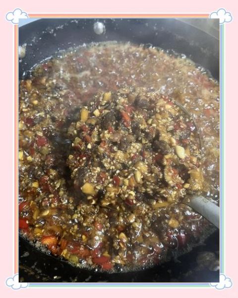 家常牛肉辣椒酱怎么做_牛肉辣椒酱保存多久-第2张图片-山城妙识 家常牛肉辣椒酱怎么做_牛肉辣椒酱保存多久-第2张图片-山城妙识