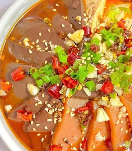 毛血旺怎么做才正宗_毛血旺需要哪些食材-第1张图片-山城妙识