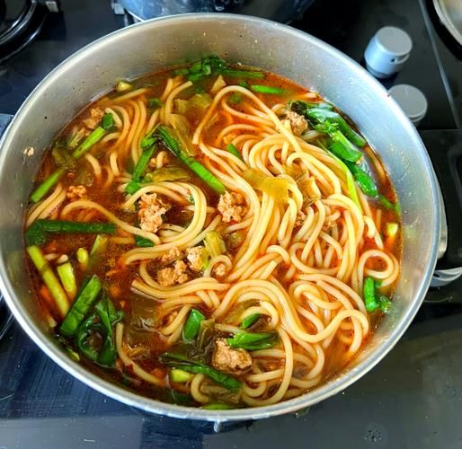 在家怎么做手工米线_自制米线需要哪些材料-第2张图片-山城妙识