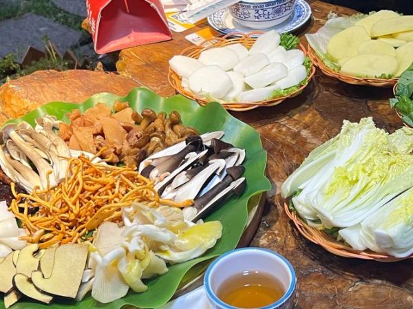 野生蘑菇怎么做好吃_野生蘑菇的做法大全-第3张图片-山城妙识