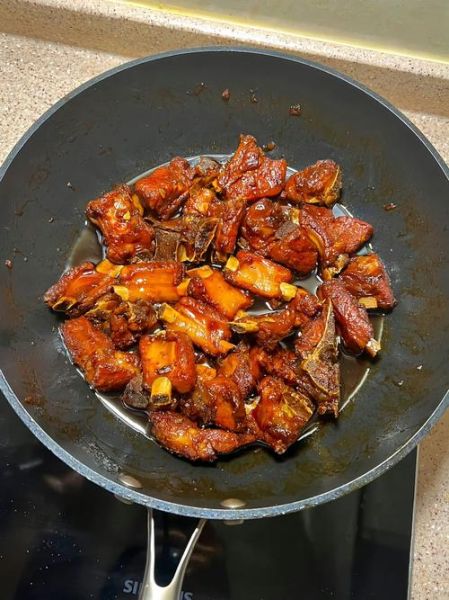 糖醋排骨怎么做_糖醋排骨怎么做好吃又简单-第1张图片-山城妙识