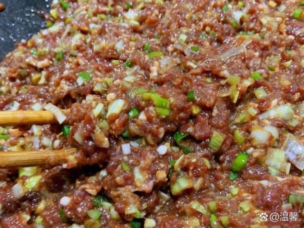 牛肉饺子馅怎么调才嫩_牛肉饺子馅配方比例-第3张图片-山城妙识 牛肉饺子馅怎么调才嫩_牛肉饺子馅配方比例-第3张图片-山城妙识