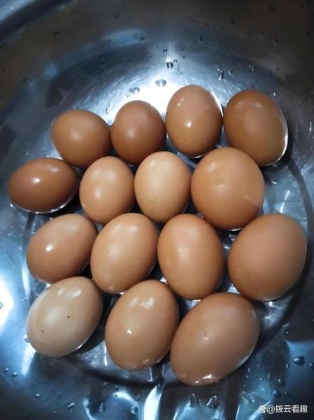 腌10斤鸡蛋放盐的比例_一斤鸡蛋多少盐最合适-第1张图片-山城妙识