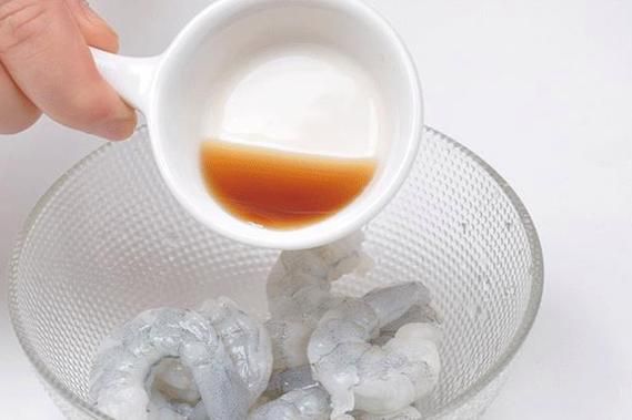 虾仁豆腐丸子怎么做_虾仁豆腐丸子家常做法-第1张图片-山城妙识