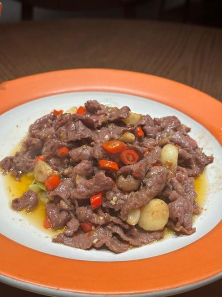 炒牛肉怎么炒才嫩_牛肉不老的小窍门-第2张图片-山城妙识