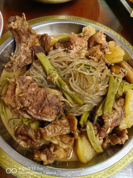 土豆豆角粉条炖肉怎么做_家常做法步骤详解-第1张图片-山城妙识 土豆豆角粉条炖肉怎么做_家常做法步骤详解-第1张图片-山城妙识