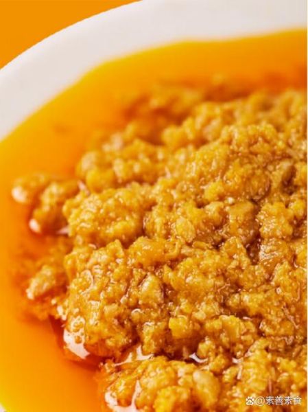 蟹黄酱炒什么菜好吃_蟹黄酱适合炒哪些家常菜-第2张图片-山城妙识 蟹黄酱炒什么菜好吃_蟹黄酱适合炒哪些家常菜-第2张图片-山城妙识