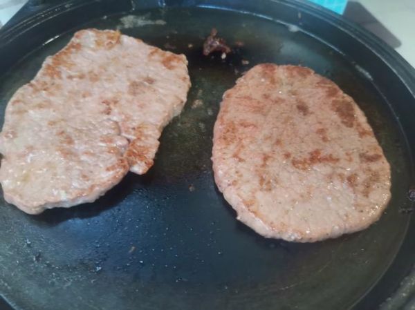 成品牛排怎么煎_煎牛排用什么油-第2张图片-山城妙识 成品牛排怎么煎_煎牛排用什么油-第2张图片-山城妙识