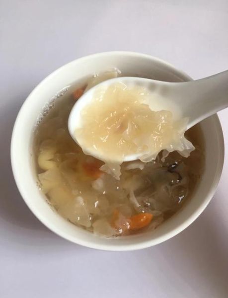 怎么熬银耳汤好喝_银耳汤怎么熬出胶-第3张图片-山城妙识