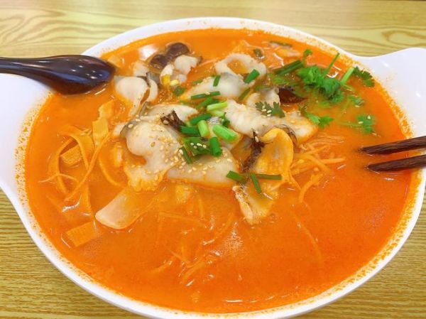 清汤酸菜鱼怎么做_酸菜鱼用什么鱼最好-第1张图片-山城妙识