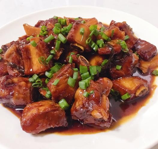 红烧排骨怎么做最好吃_红烧排骨最正宗的做法-第1张图片-山城妙识