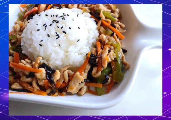 鱼香肉丝盖浇饭怎么做_家常鱼香肉丝盖浇饭做法-第2张图片-山城妙识