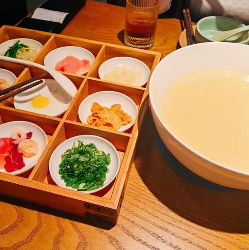 滇菜十大招牌菜有哪些_云南必吃经典菜推荐-第3张图片-山城妙识