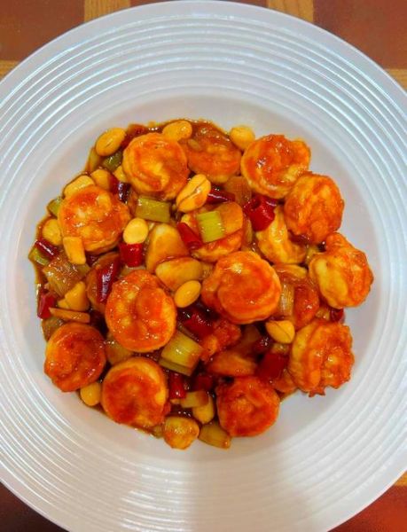 红烧虾球要烧多长时间_红烧虾球多久能熟-第1张图片-山城妙识