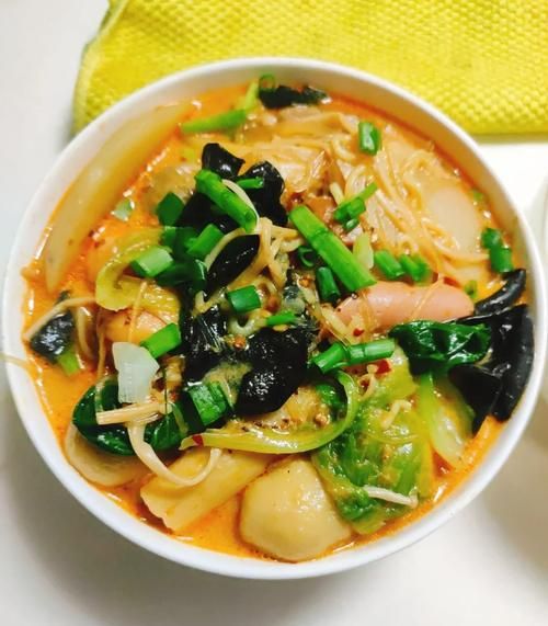 麻辣烫家常做法_麻辣烫怎么做好吃-第1张图片-山城妙识 麻辣烫家常做法_麻辣烫怎么做好吃-第1张图片-山城妙识