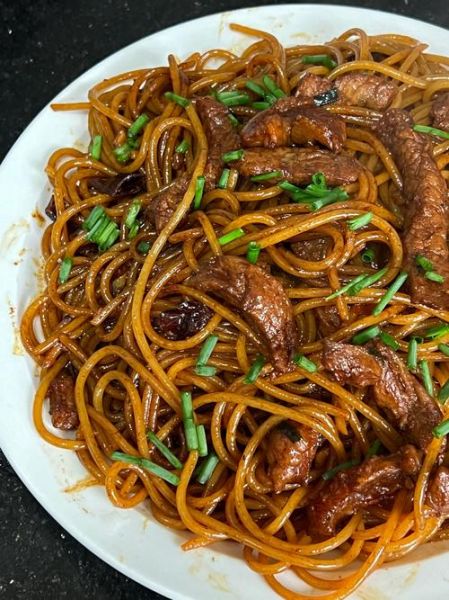 意粉怎么做好吃_意面酱汁怎么调才正宗-第1张图片-山城妙识