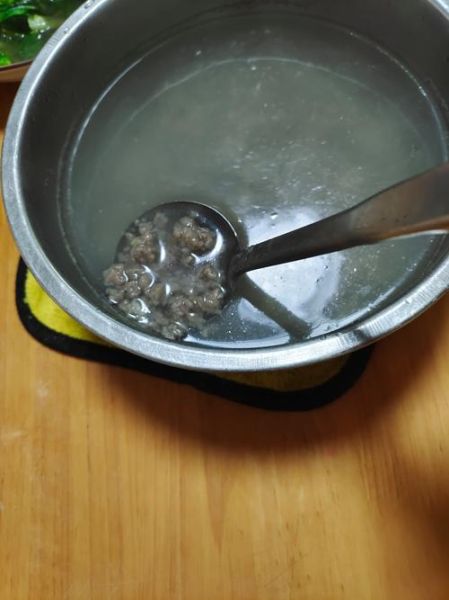 煮牛肉用冷水还是热水_冷水下锅还是热水下锅-第2张图片-山城妙识