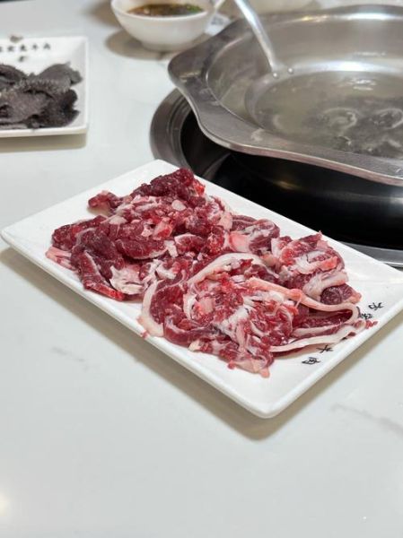 四川牛肉火锅怎么做_正宗配方揭秘-第2张图片-山城妙识
