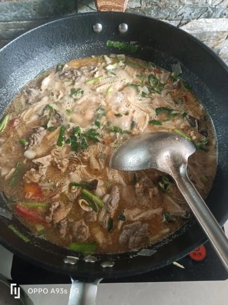 茄子粉条炖肉怎么做_茄子粉条炖肉家常做法-第3张图片-山城妙识