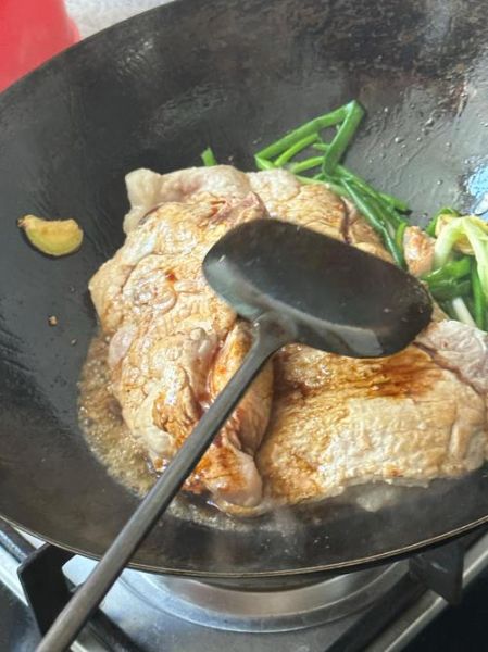 红烧大排怎么做好吃_红烧大排简单做法-第2张图片-山城妙识