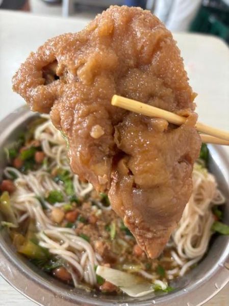 肘子怎么捆_肘子捆法详细步骤-第2张图片-山城妙识 肘子怎么捆_肘子捆法详细步骤-第2张图片-山城妙识