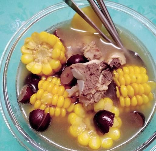 排骨玉米红枣汤的功效_孕妇可以喝吗-第1张图片-山城妙识 排骨玉米红枣汤的功效_孕妇可以喝吗-第1张图片-山城妙识