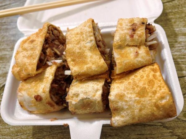 熏肉大饼怎么做_家常熏肉大饼做法步骤-第1张图片-山城妙识 熏肉大饼怎么做_家常熏肉大饼做法步骤-第1张图片-山城妙识