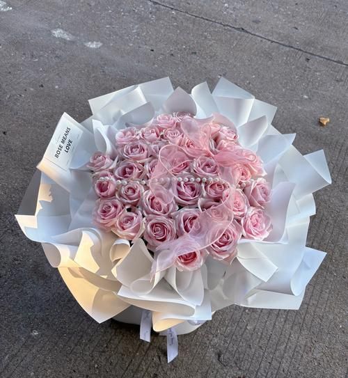 玫瑰花束图片大全_如何挑选适合场景的玫瑰-第3张图片-山城妙识