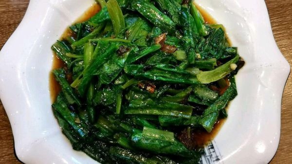 鲮鱼油麦菜怎么炒好吃_鲮鱼油麦菜的家常做法-第3张图片-山城妙识 鲮鱼油麦菜怎么炒好吃_鲮鱼油麦菜的家常做法-第3张图片-山城妙识