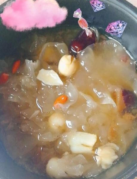 银耳莲子红枣汤怎么煮_银耳莲子红枣汤的做法步骤-第1张图片-山城妙识 银耳莲子红枣汤怎么煮_银耳莲子红枣汤的做法步骤-第1张图片-山城妙识