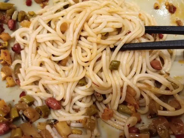 怎样炖小黄鱼_小黄鱼怎么炖不腥-第1张图片-山城妙识 怎样炖小黄鱼_小黄鱼怎么炖不腥-第1张图片-山城妙识