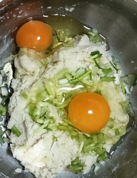 豆渣饼怎么做好吃_豆渣饼的家常做法-第1张图片-山城妙识 豆渣饼怎么做好吃_豆渣饼的家常做法-第1张图片-山城妙识