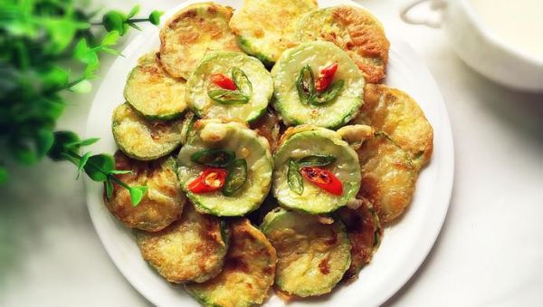 韩国西葫芦饼怎么做_正宗韩式煎饼配方-第1张图片-山城妙识