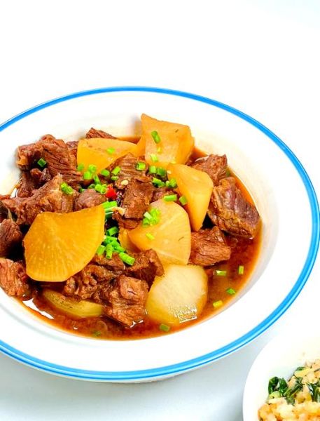 牛肉炖萝卜怎么做好吃又烂_牛肉炖萝卜多久才软烂-第1张图片-山城妙识 牛肉炖萝卜怎么做好吃又烂_牛肉炖萝卜多久才软烂-第1张图片-山城妙识