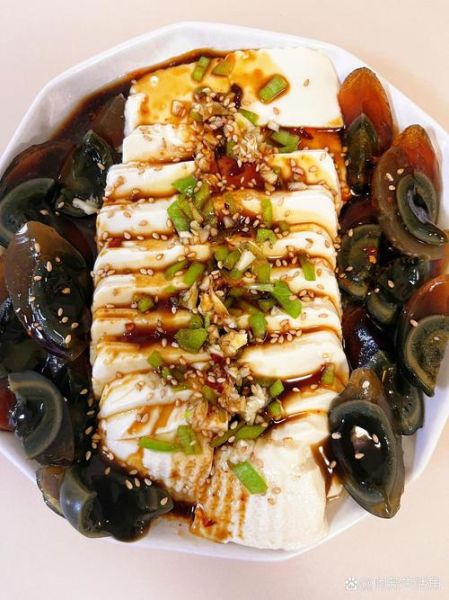 皮蛋拌豆腐用什么豆腐_内酯豆腐还是北豆腐-第3张图片-山城妙识