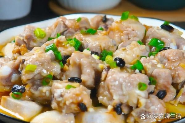 蒜蓉蒸排骨蒸多长时间_蒸多久才嫩滑-第1张图片-山城妙识