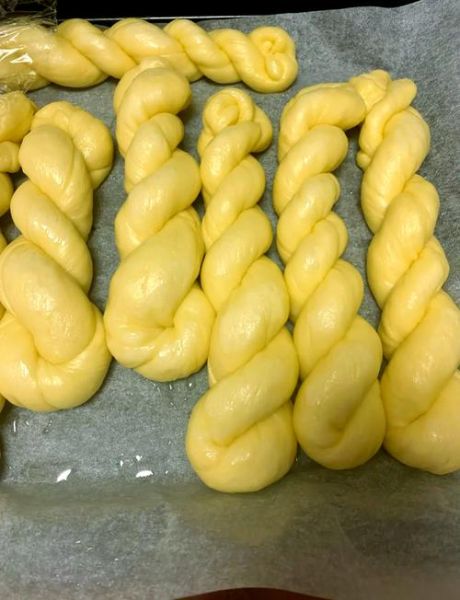 家庭版炸麻花怎么做_麻花酥脆不硬的秘诀-第1张图片-山城妙识 家庭版炸麻花怎么做_麻花酥脆不硬的秘诀-第1张图片-山城妙识