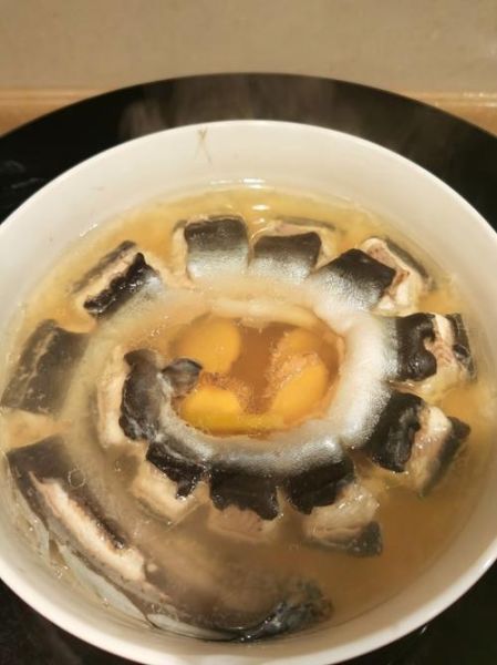 滋补鳗鱼汤怎么做_鳗鱼汤炖多久才入味-第3张图片-山城妙识