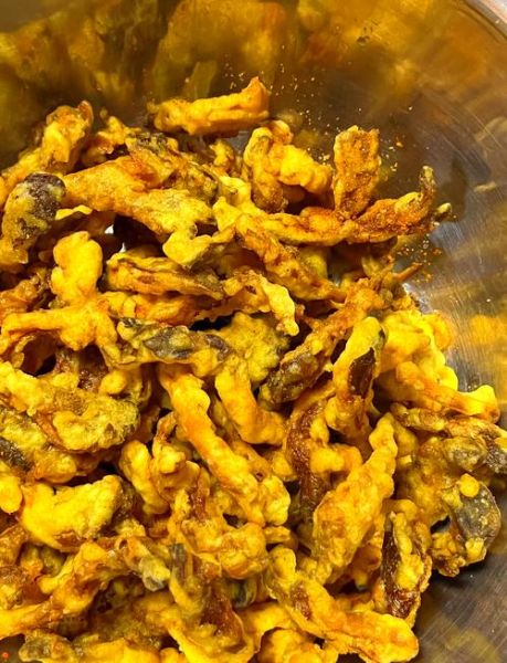 炸蘑菇怎么做才酥脆_炸蘑菇的家常做法大全-第2张图片-山城妙识