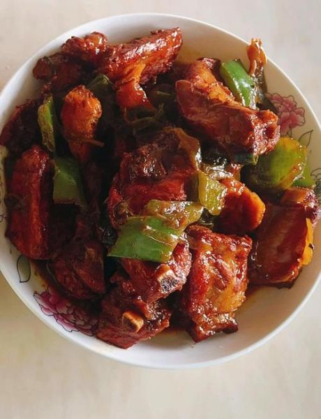 红烧排骨加什么配菜好吃_经典搭配推荐-第3张图片-山城妙识