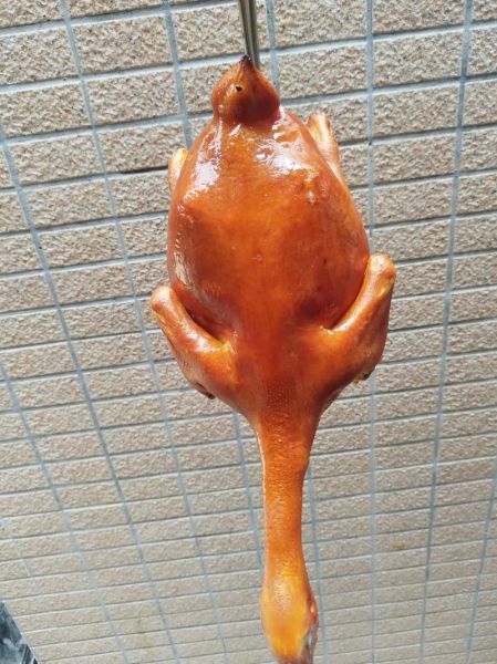 烧鸡正宗做法视频_怎样做出皮脆肉嫩-第1张图片-山城妙识