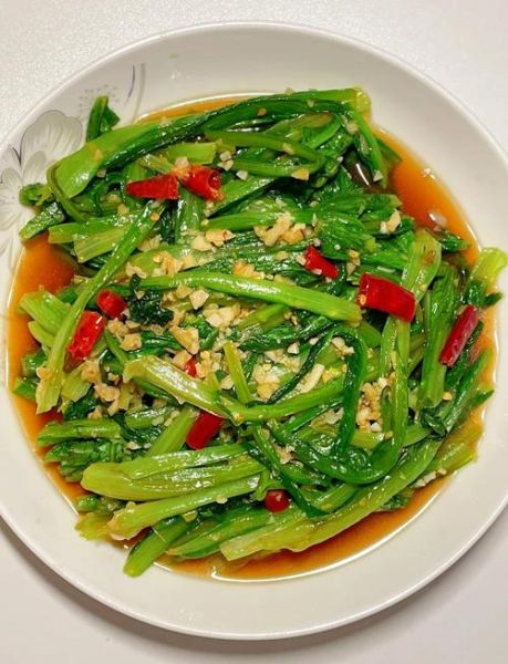 蒜蓉油麦菜怎么做_蒜蓉油麦菜家常做法-第1张图片-山城妙识 蒜蓉油麦菜怎么做_蒜蓉油麦菜家常做法-第1张图片-山城妙识