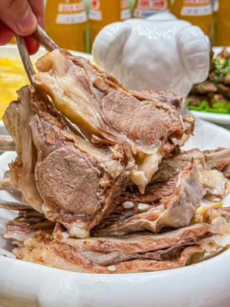 手抓羊肉的来历是什么_手抓羊肉的历史起源-第1张图片-山城妙识 手抓羊肉的来历是什么_手抓羊肉的历史起源-第1张图片-山城妙识