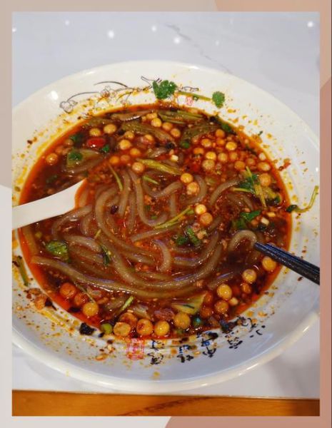 重庆正宗酸辣粉怎么做_酸辣粉哪里最正宗-第3张图片-山城妙识